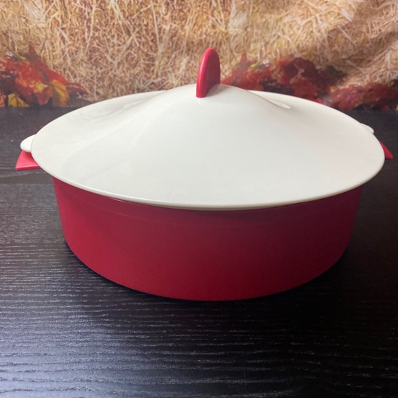 Tupperware | Kitchen | Tupperware Microwave Steamer Red White With Lid ...